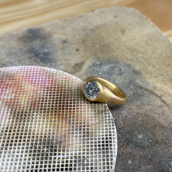 Grey Diamond Ring | Eli Halili