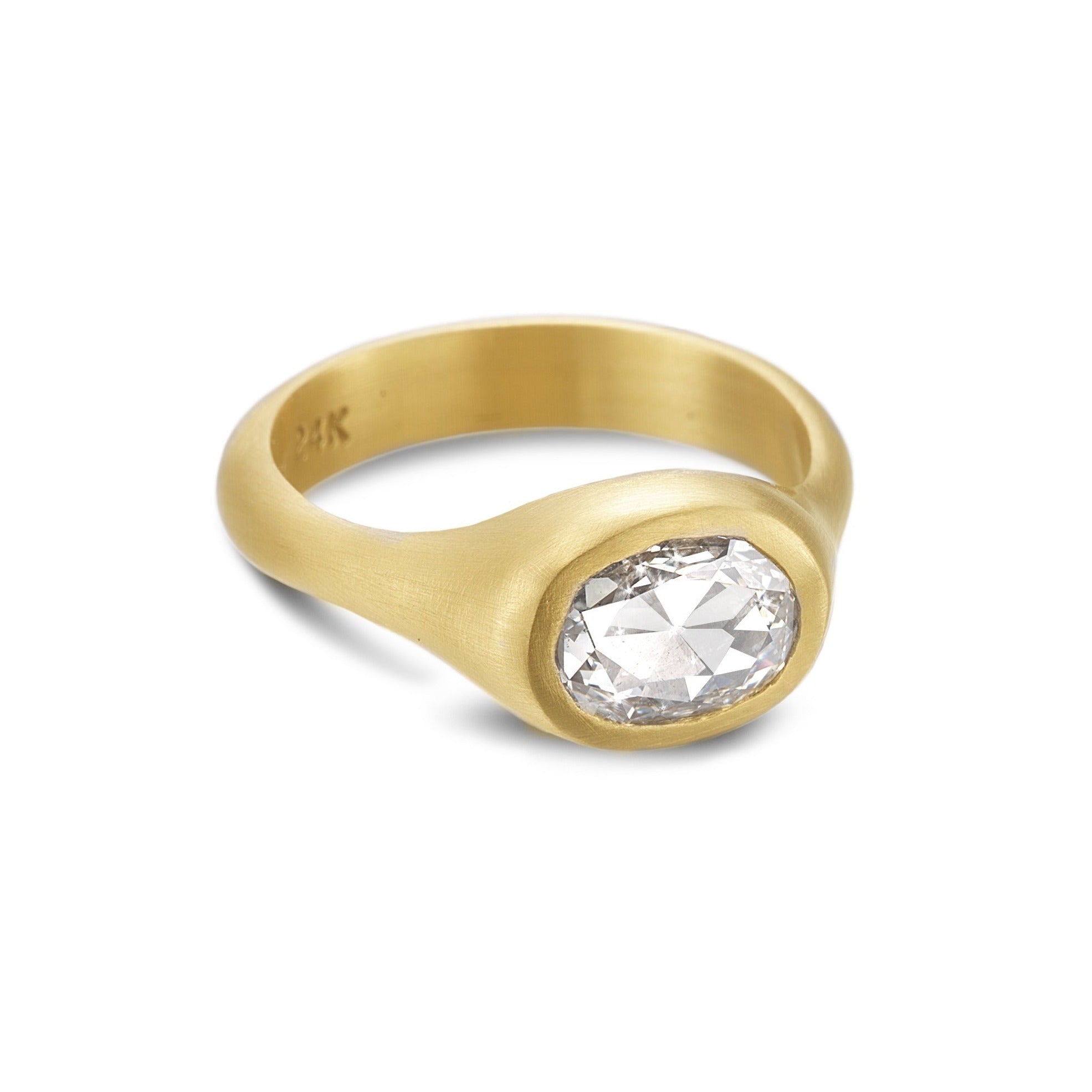 Oval Diamond Ring | Eli Halili
